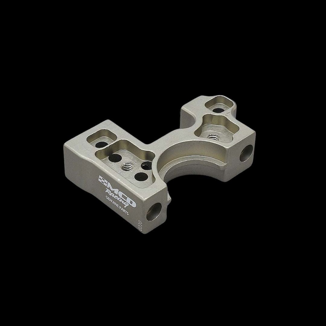MCD Center Diff.Holder Alloy Upper Hub - 417001A – Taylor RC
